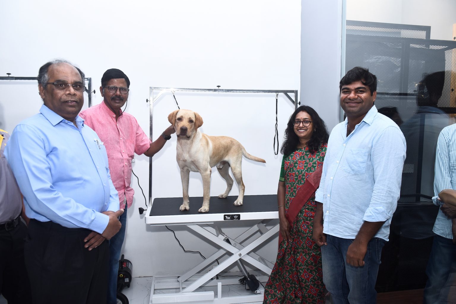 Mr.Isak Nazar & Mrs.Veena Kumaravel inaugurates ‘PETS 101’ – A Pet ...