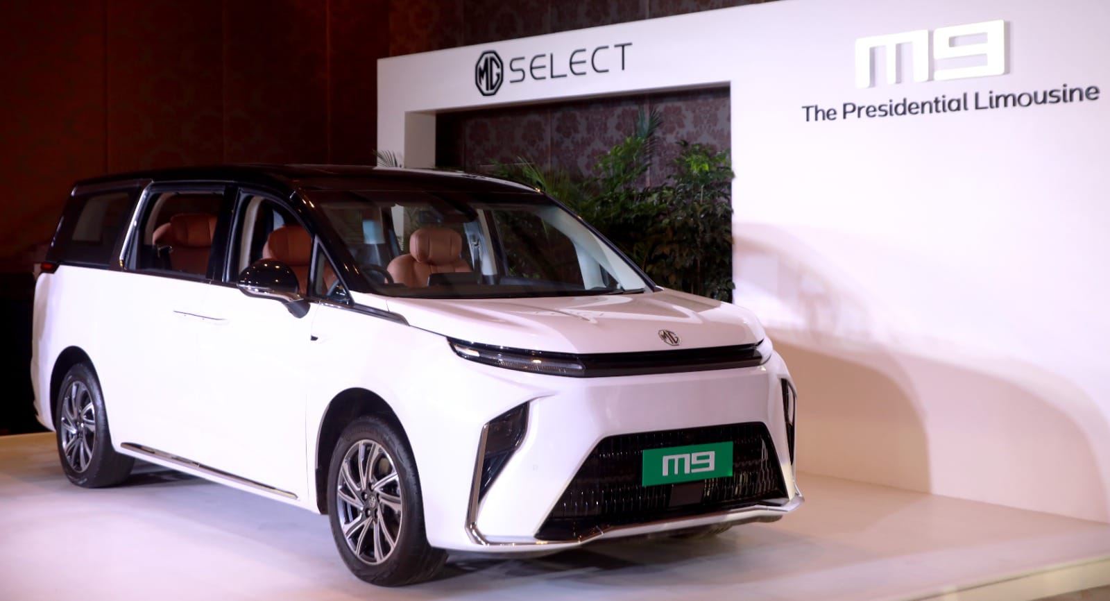 MG SELECT debuts M9 and Cyberster in Chennai for an Exclusive Preview ...